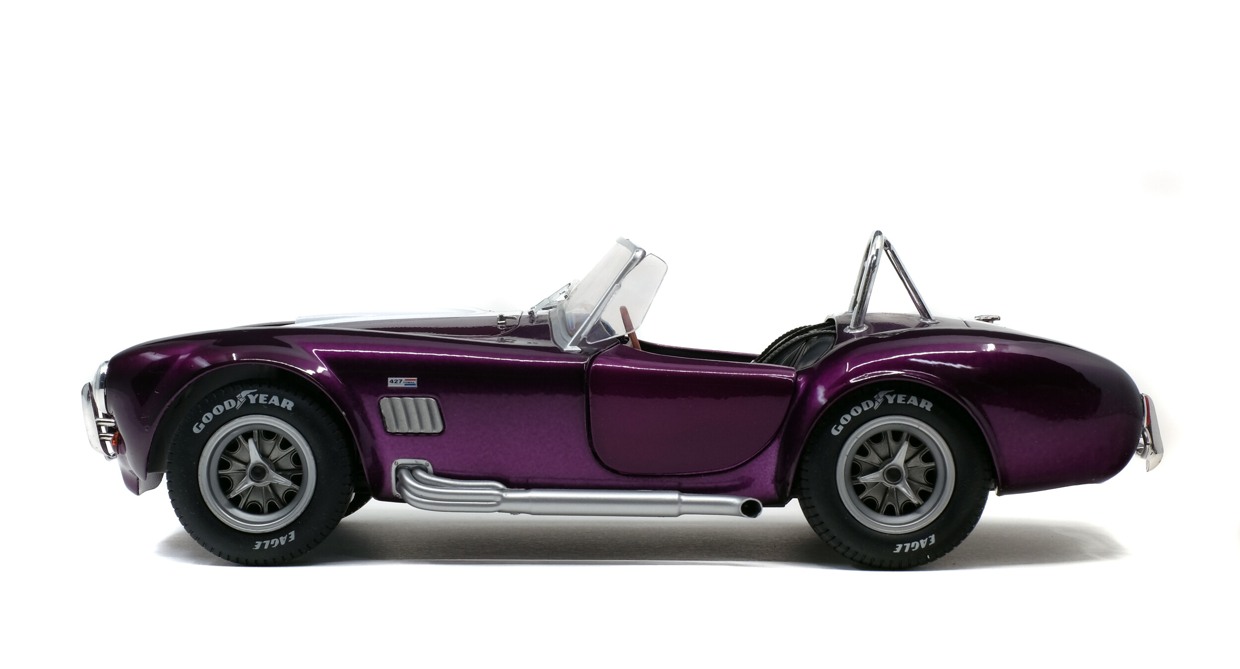 SHELBY COBRA 427 S/C - METALLIC PURPLE - 1965 - Solido