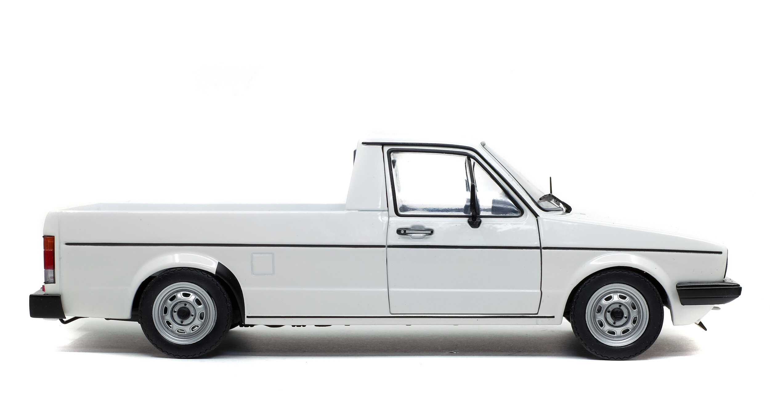 Volkswagen Caddy Mk.1 - White - 1982 - Solido