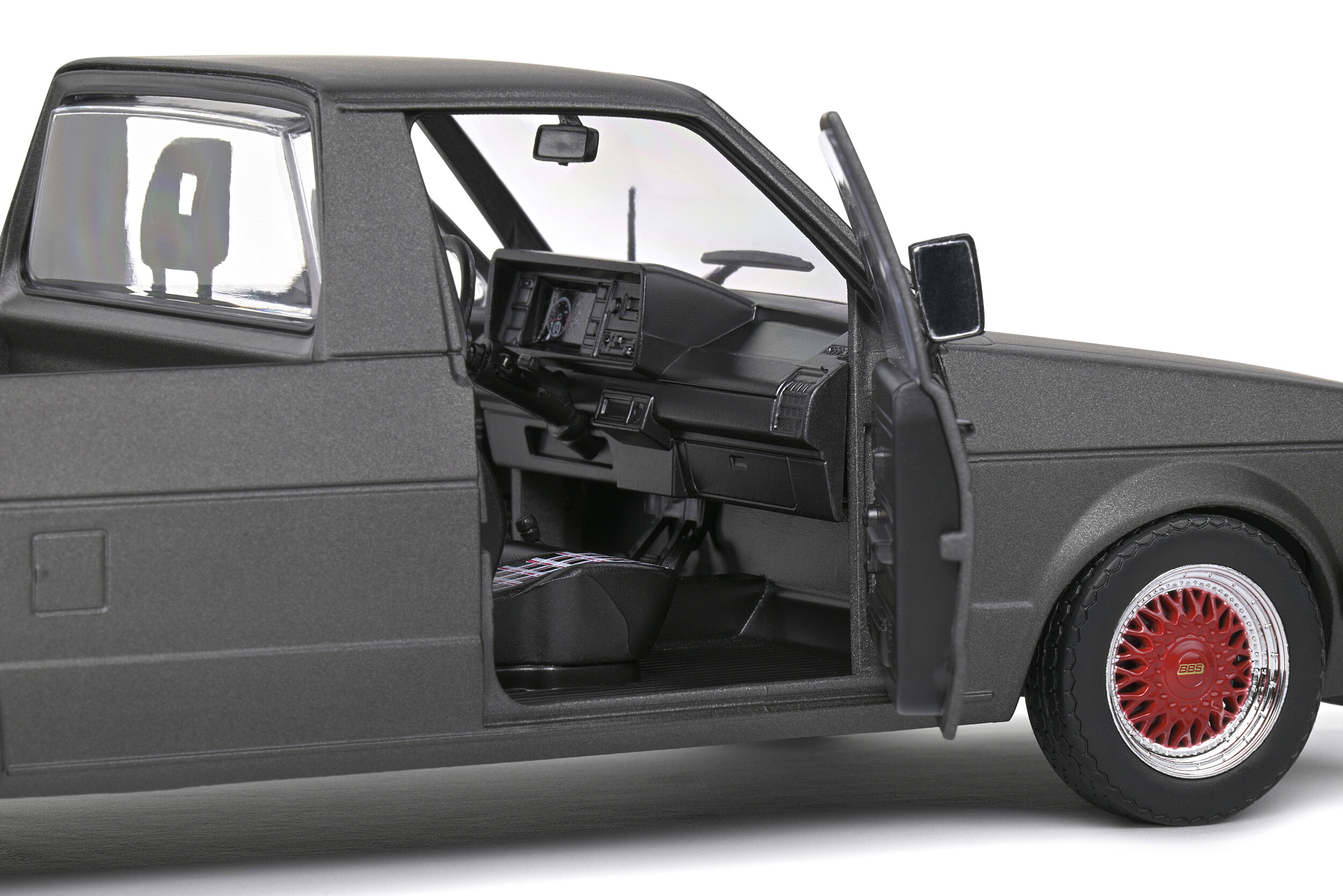 Volkswagen Caddy Mk.1 - Grey Custom - 1982 - Solido