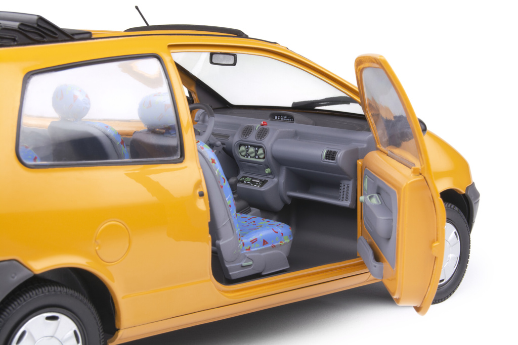 Renault Twingo Mk.1 Open Air - Jaune Indien - 1993 - Solido