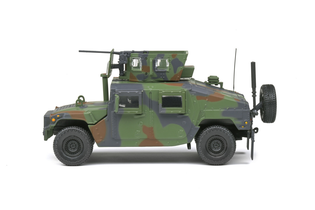 AM General M1115 Humvee - Green Camo - 1983 - Solido