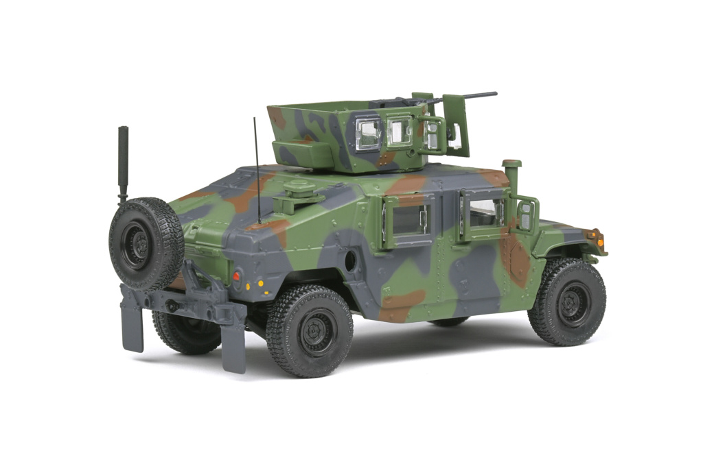 AM General M1115 Humvee - Green Camo - 1983 - Solido