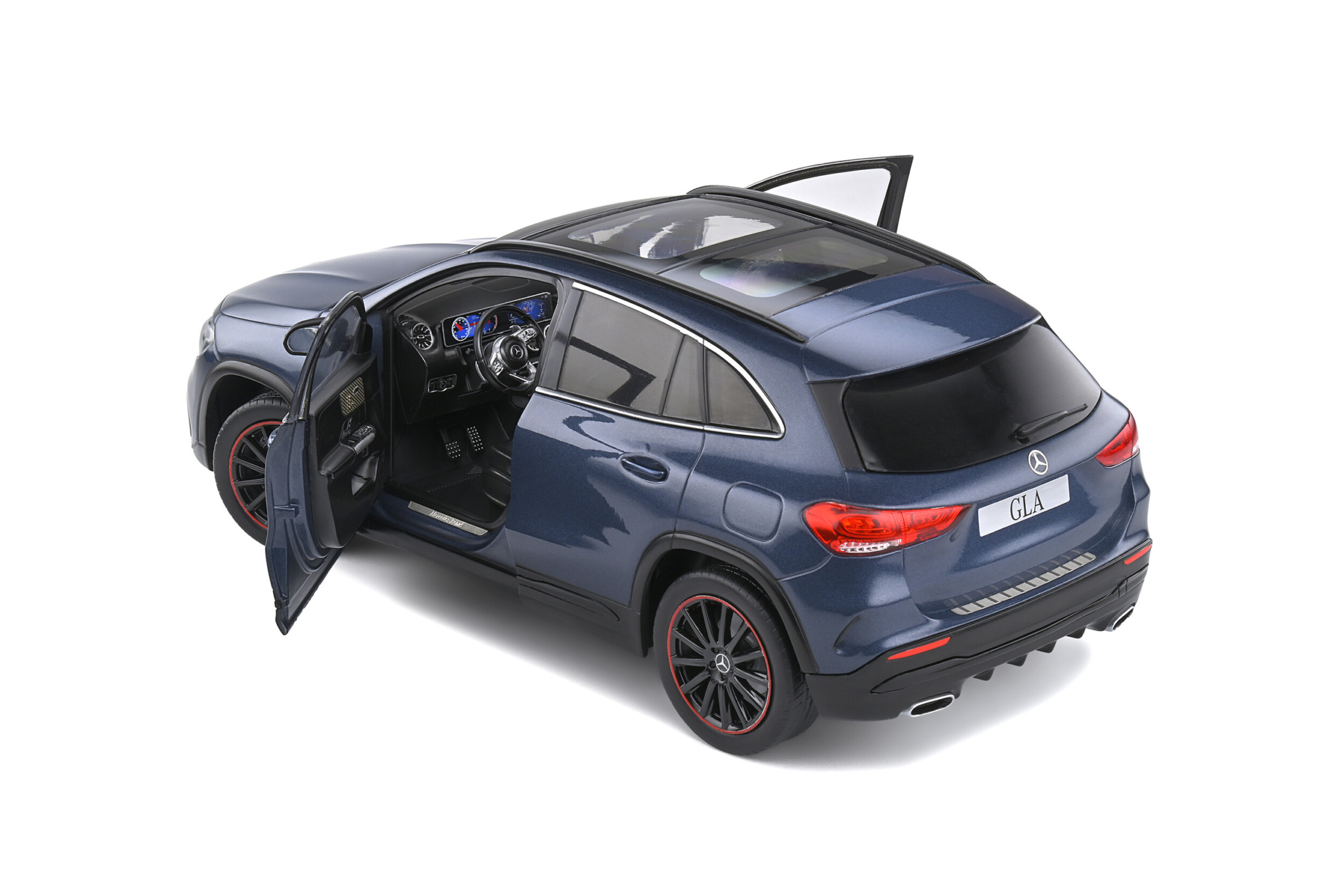 Mercedes-Benz GLA (H247) AMG Line - Denim Blue Metallic - 2019 - Solido
