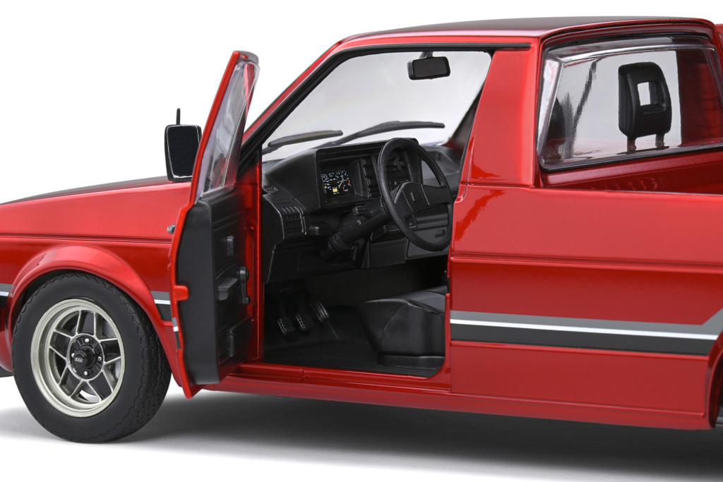 Volkswagen Caddy Mk.1 - Red Custom - 1982 - Solido