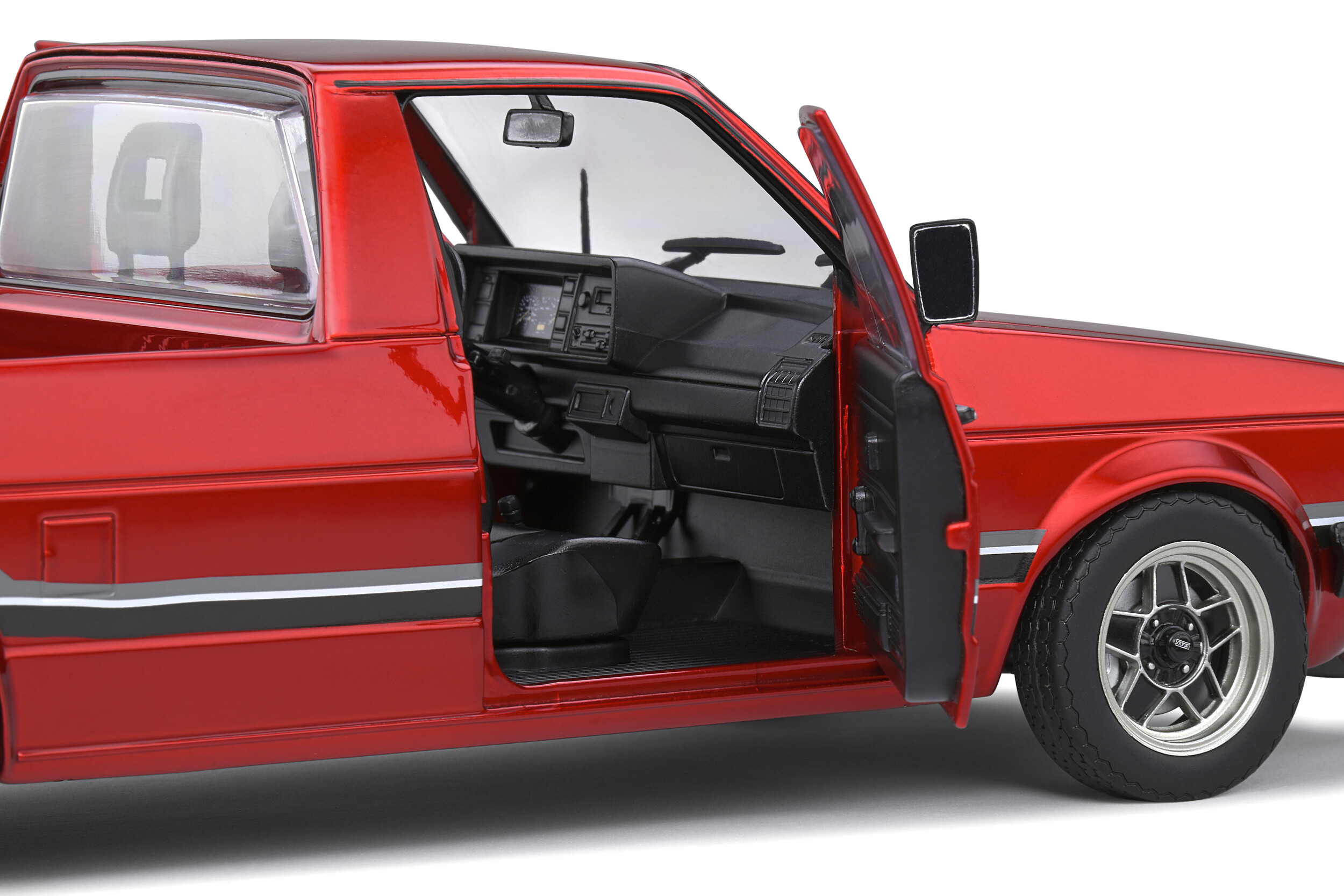 Volkswagen Caddy Mk.1 - Red Custom - 1982 - Solido