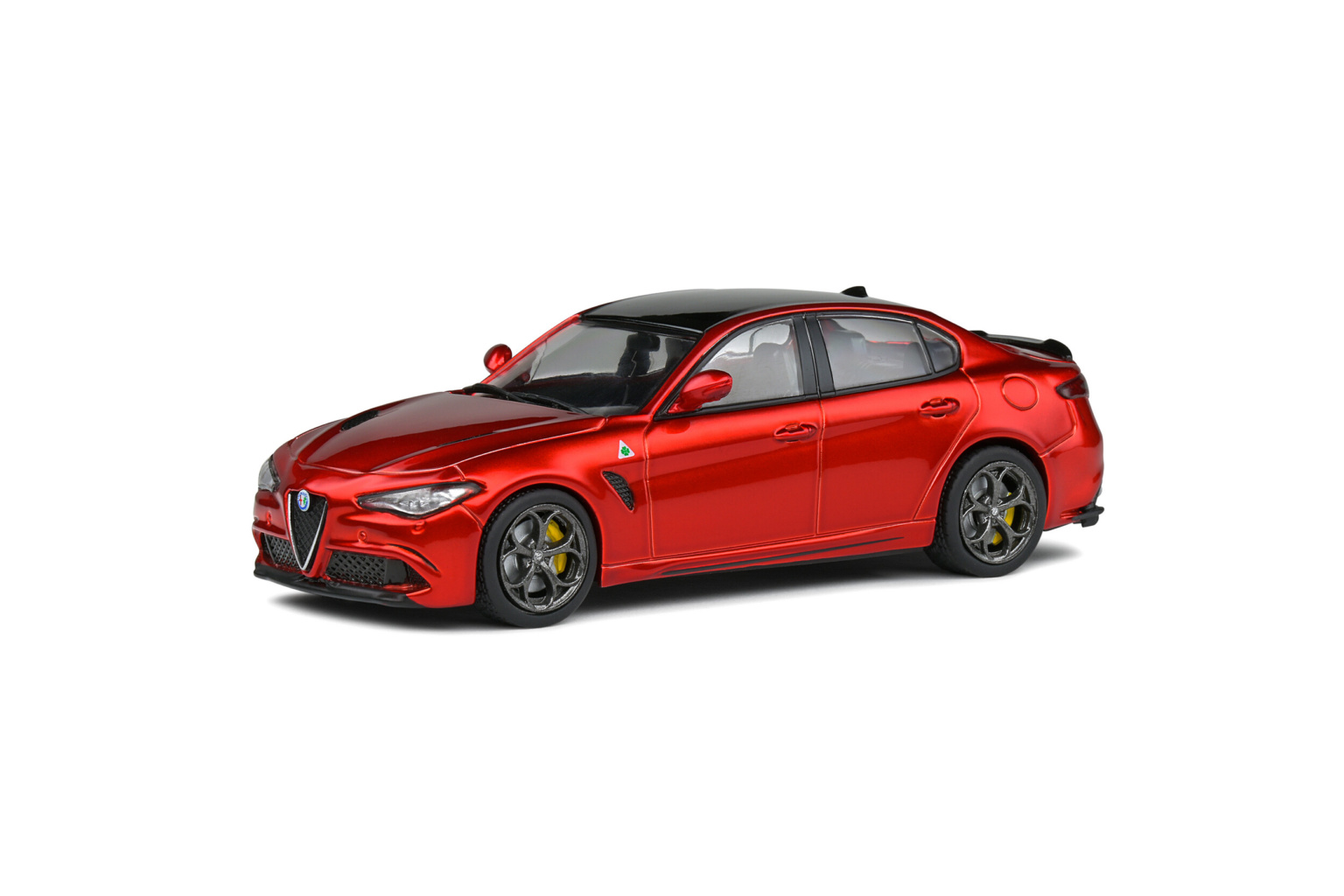 Alfa Romeo Giulia Quadrifoglio - Rosso Competizione - 2016 - Solido