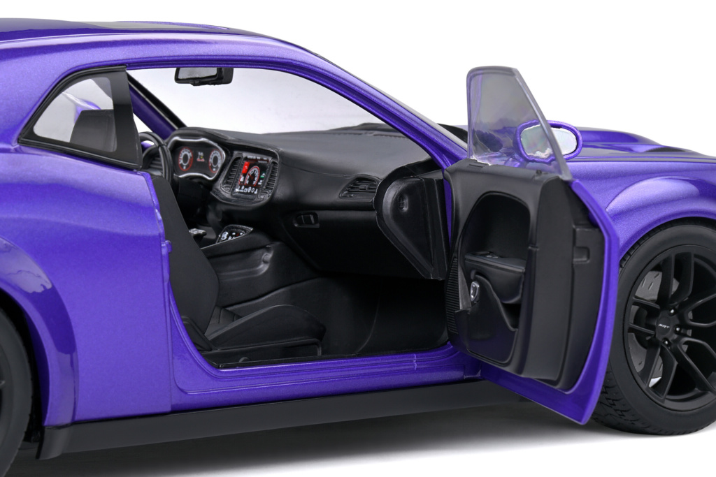 Dodge Challenger R/T Scat Pack Widebody - Plum Crazy - 2020 - Solido