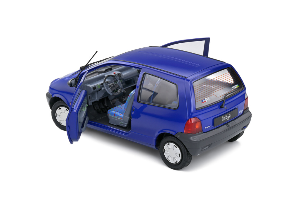 Renault Twingo Mk1 - bleu outremer - 1993 - Solido