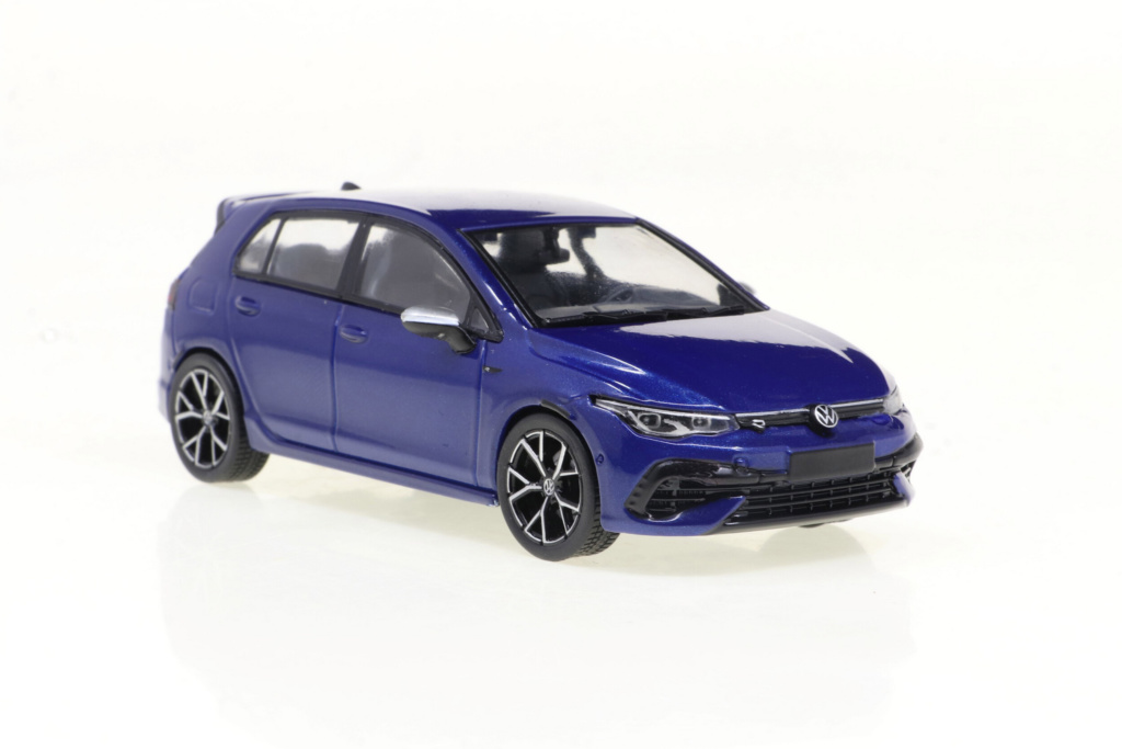 Volkswagen Golf 8 R - Lapiz Blue - 2021 - Solido