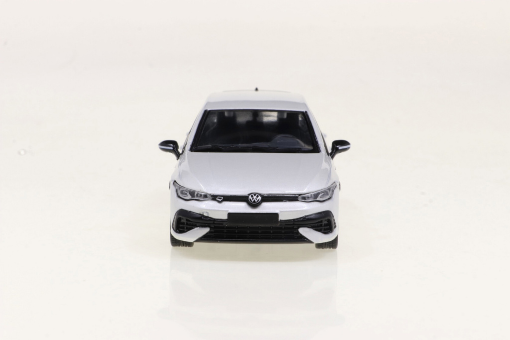 Volkswagen Golf 8 R - Oryx White - 2021 - Solido