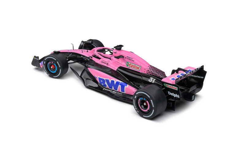 Alpine A523 Presentation version - Pink Edition - 2023 - Solido