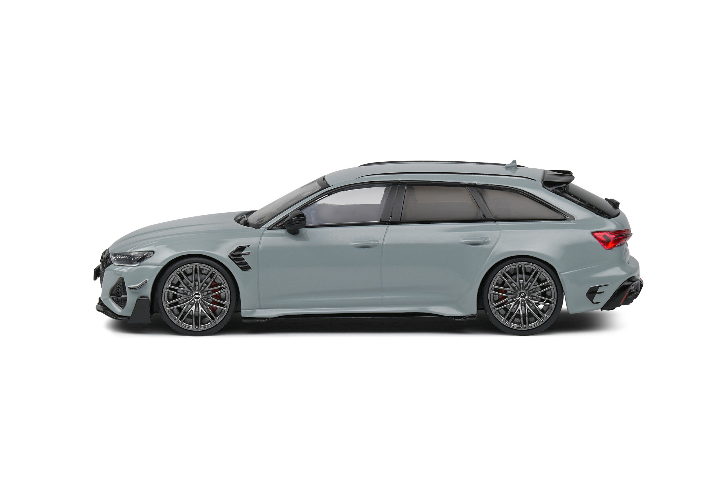 Audi RS6-R - Nardo Grey - Solido