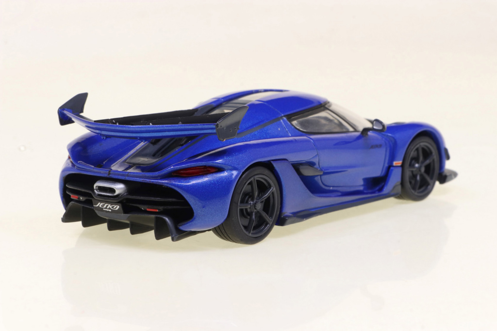 Koenigsegg Jesko - Imperial Blue - 2021 - Solido