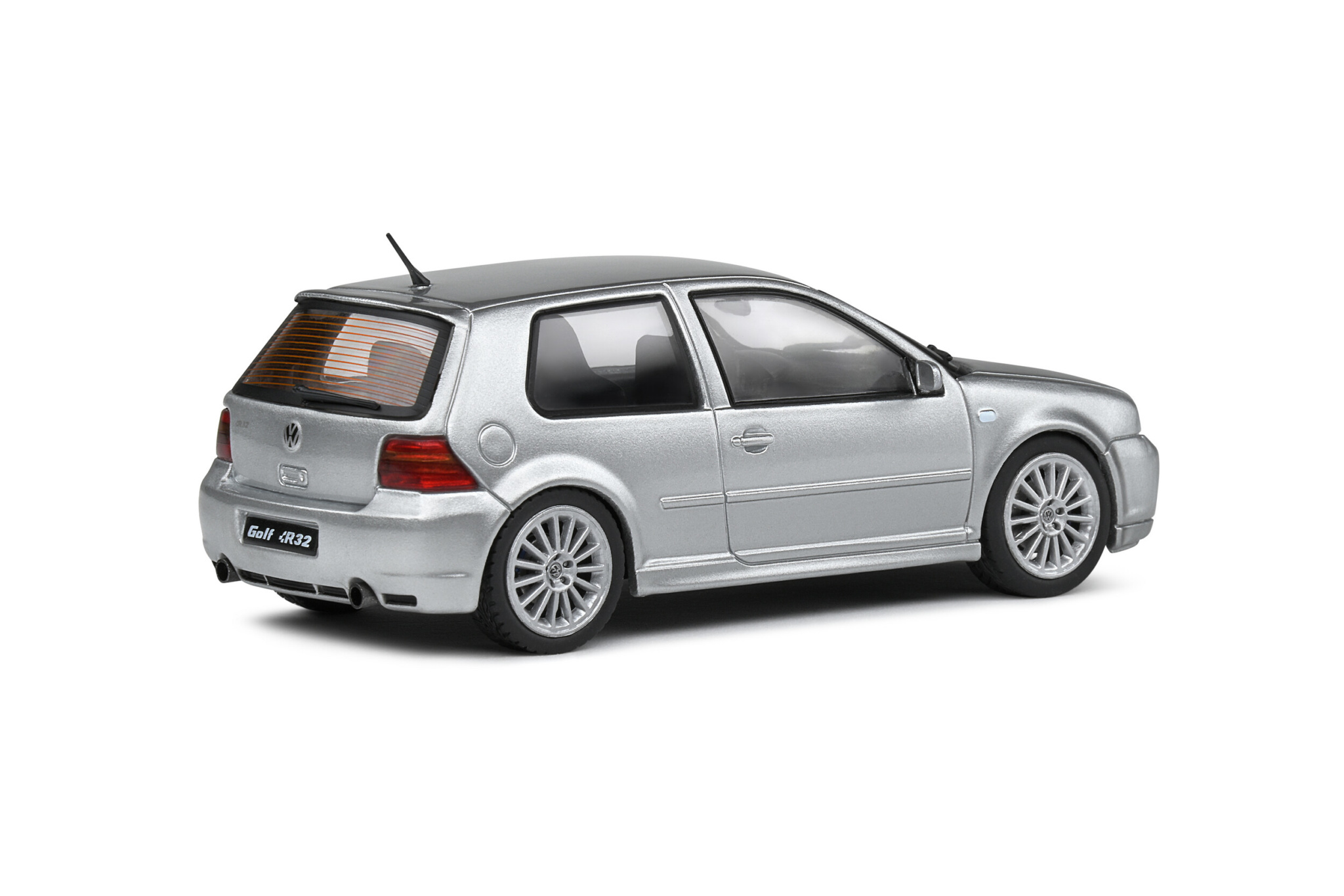 Volkswagen Golf IV R32 - 2003 - Solido