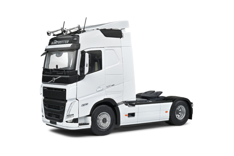 Volvo Trucks FH Globetrotter XL - 2021 - Solido