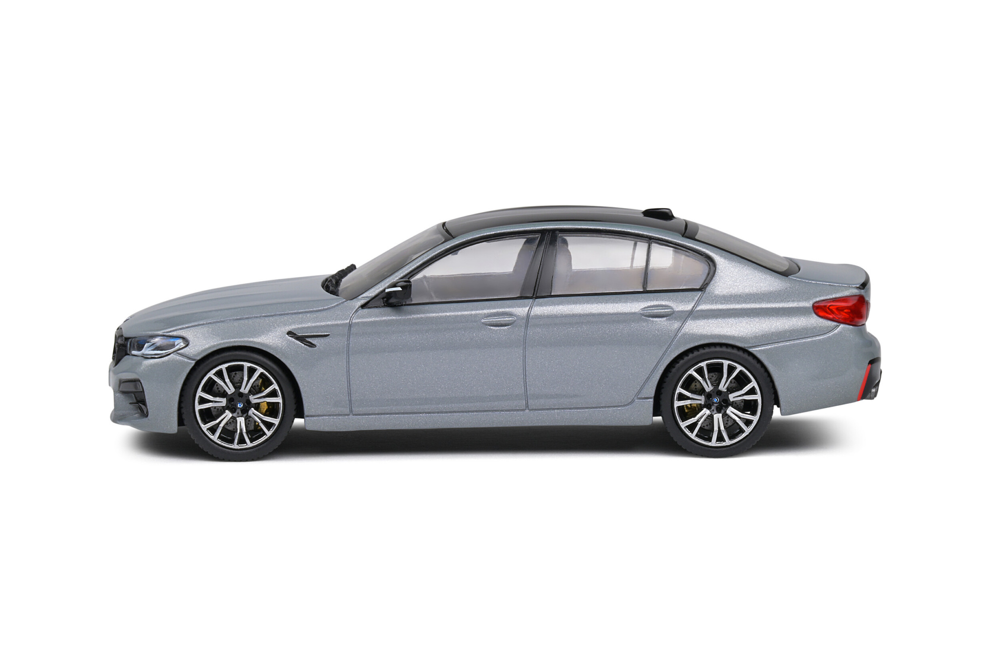 BMW M5 F90 Competition - Brooklyn Grey - 2022 - Solido