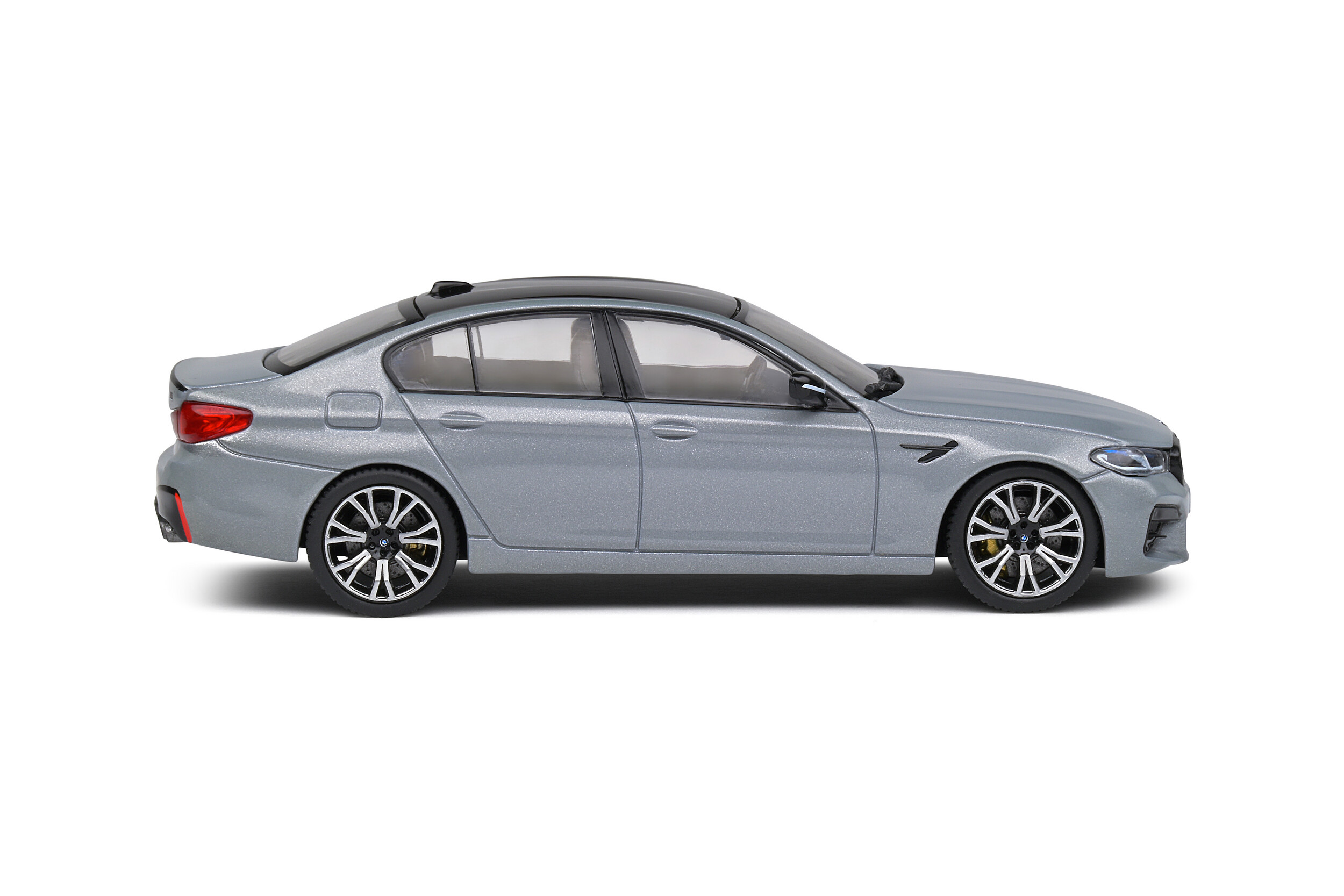 BMW M5 F90 Competition - Brooklyn Grey - 2022 - Solido