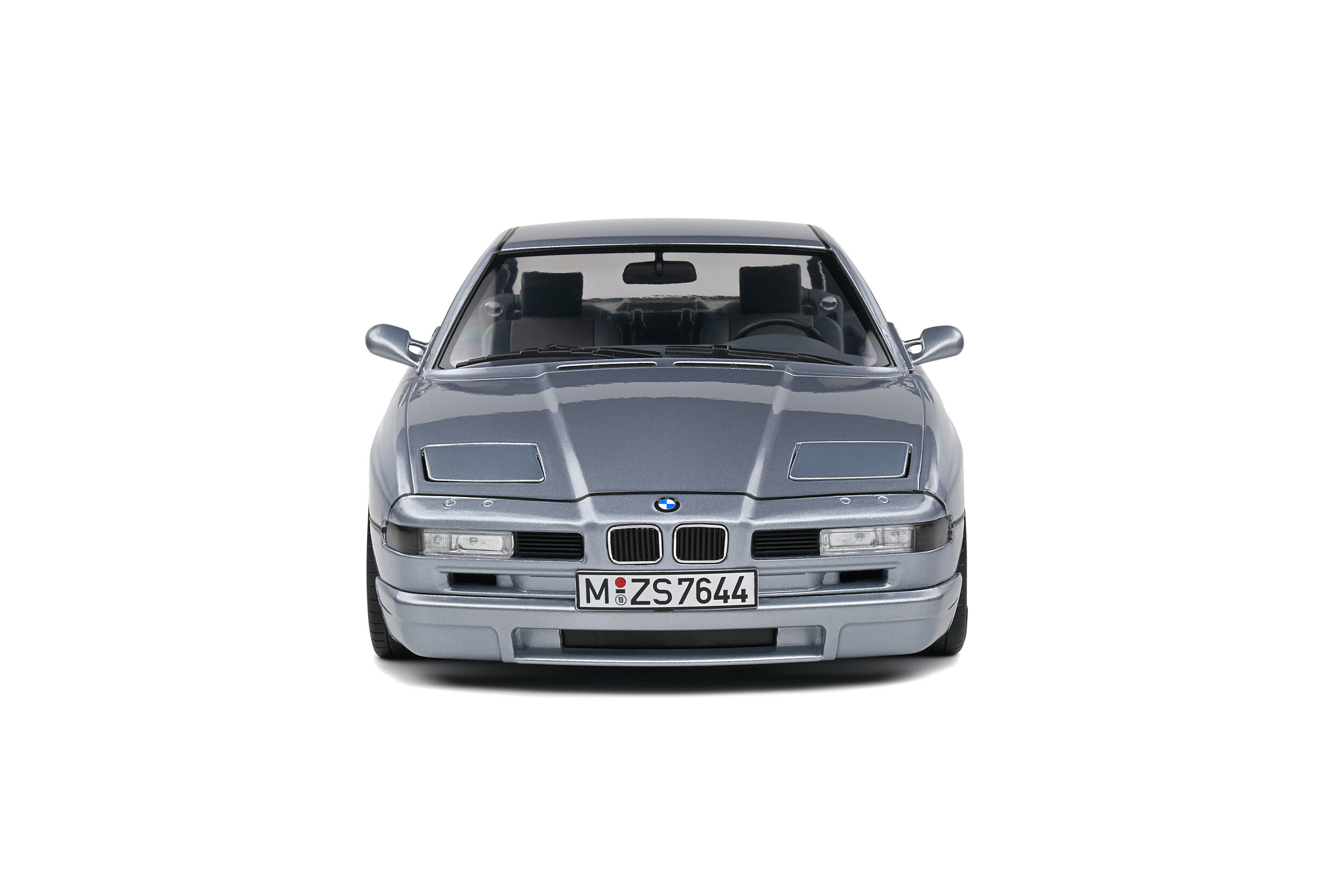 BMW 850 (E31) CSI - Arktissilber Met - 1992 - Solido