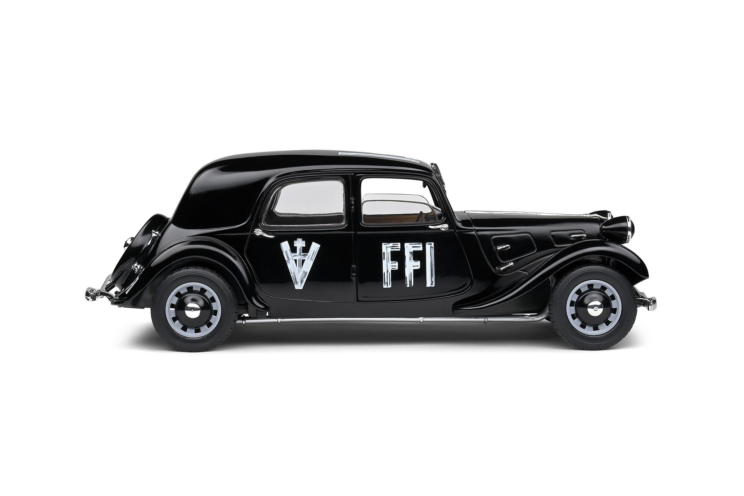 Citroën TRACTION 7 - FFI - 1944 - Solido