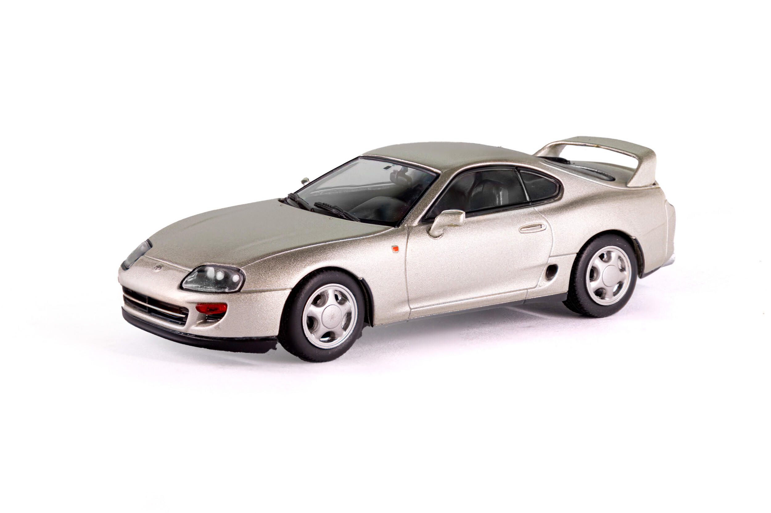 Toyota Supra MKIV - Silver Metallic - 2002 - Solido