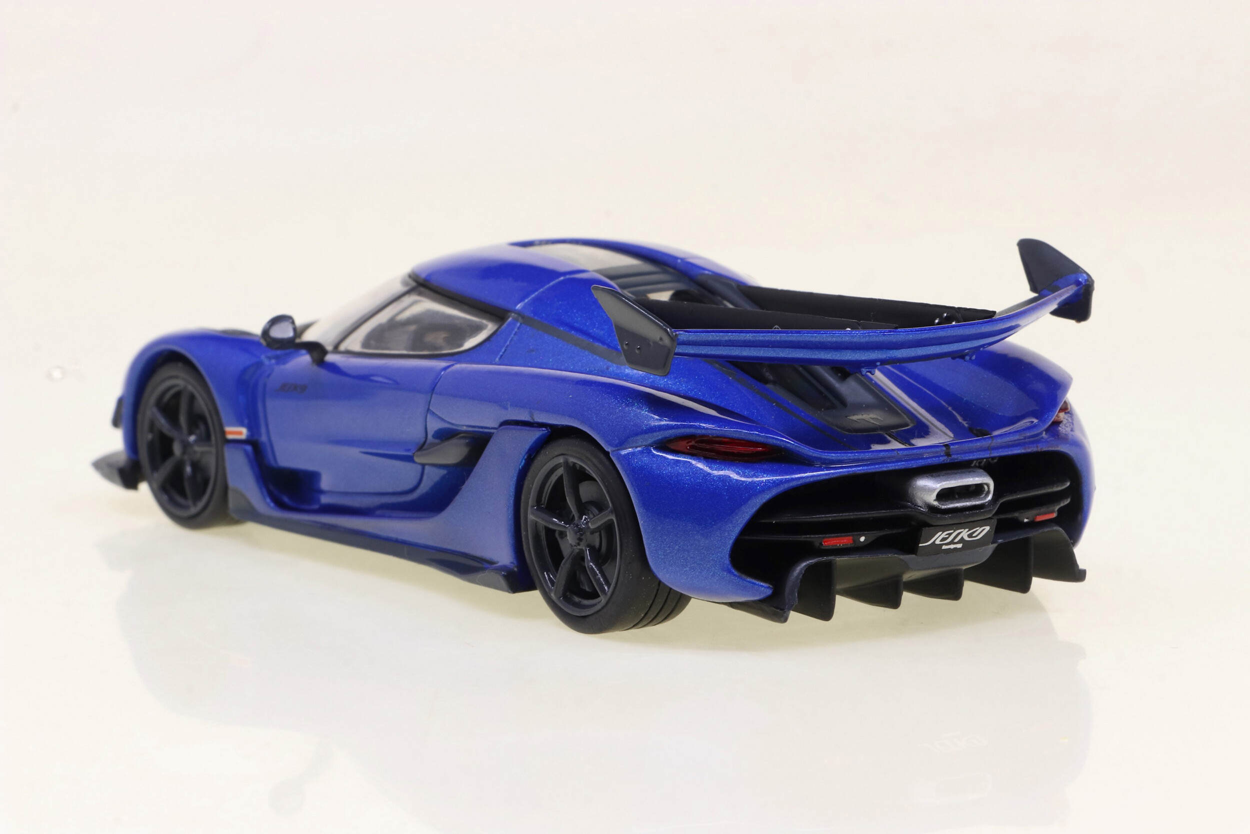 Koenigsegg Jesko - Imperial Blue - 2021 - Solido
