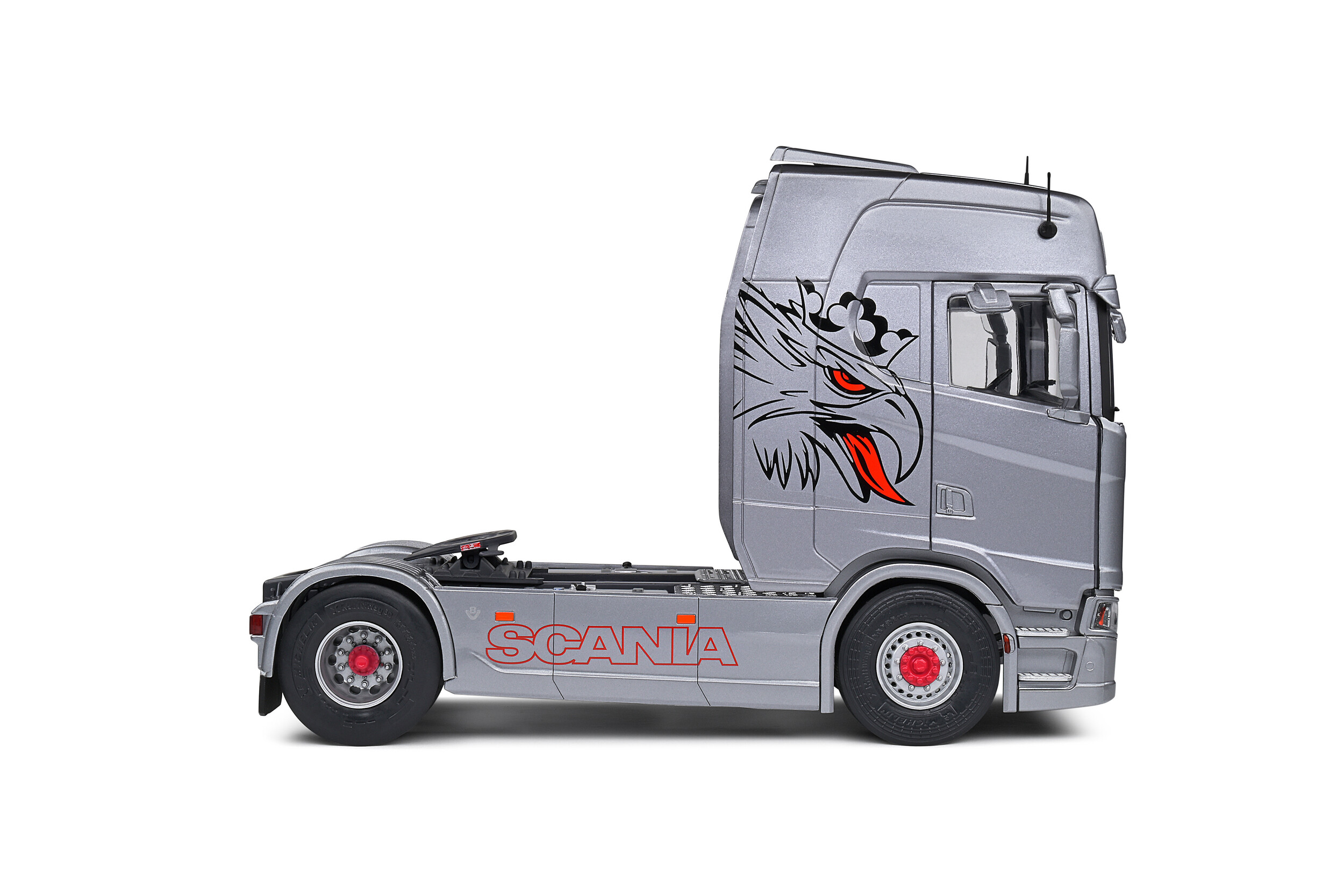 SCANIA 580S HighLine - Custom silver - 2023 - Solido