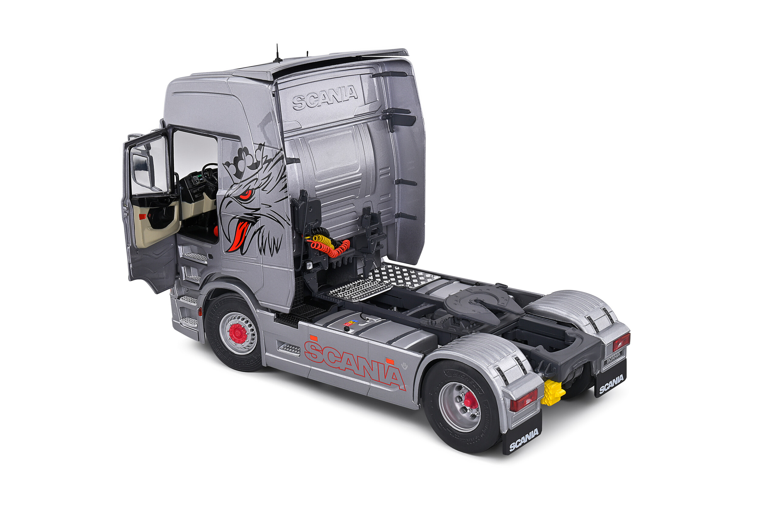 SCANIA 580S HighLine - Custom silver - 2023 - Solido