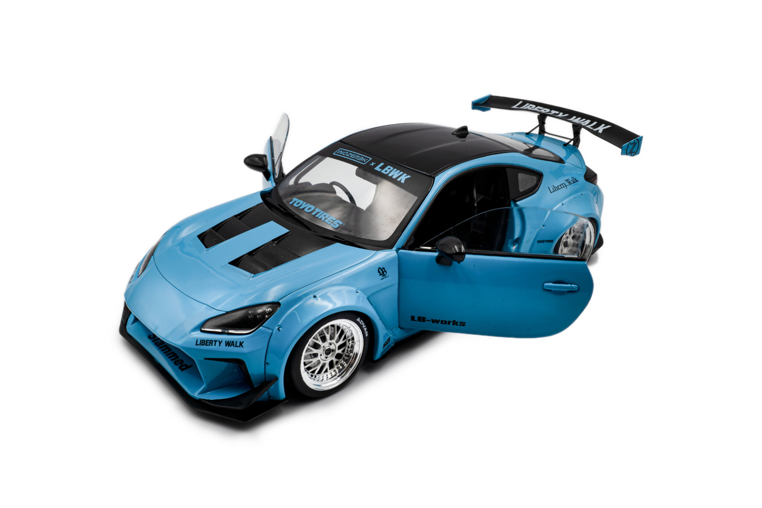 Toyota GR86 LBWK Body Kit - BABY BLUE - 2024 - Solido