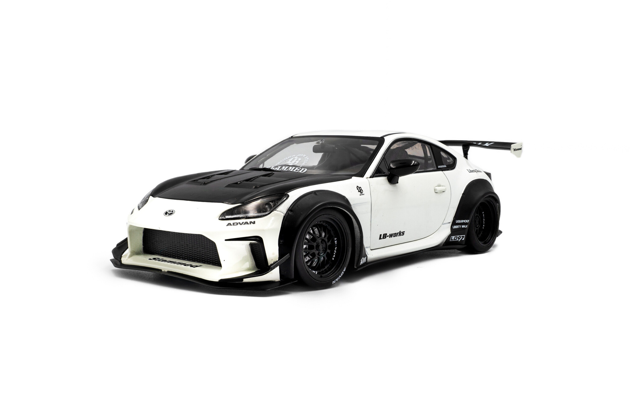 Toyota GR86 LBWK Body Kit - Pearl White - 2024 - Solido