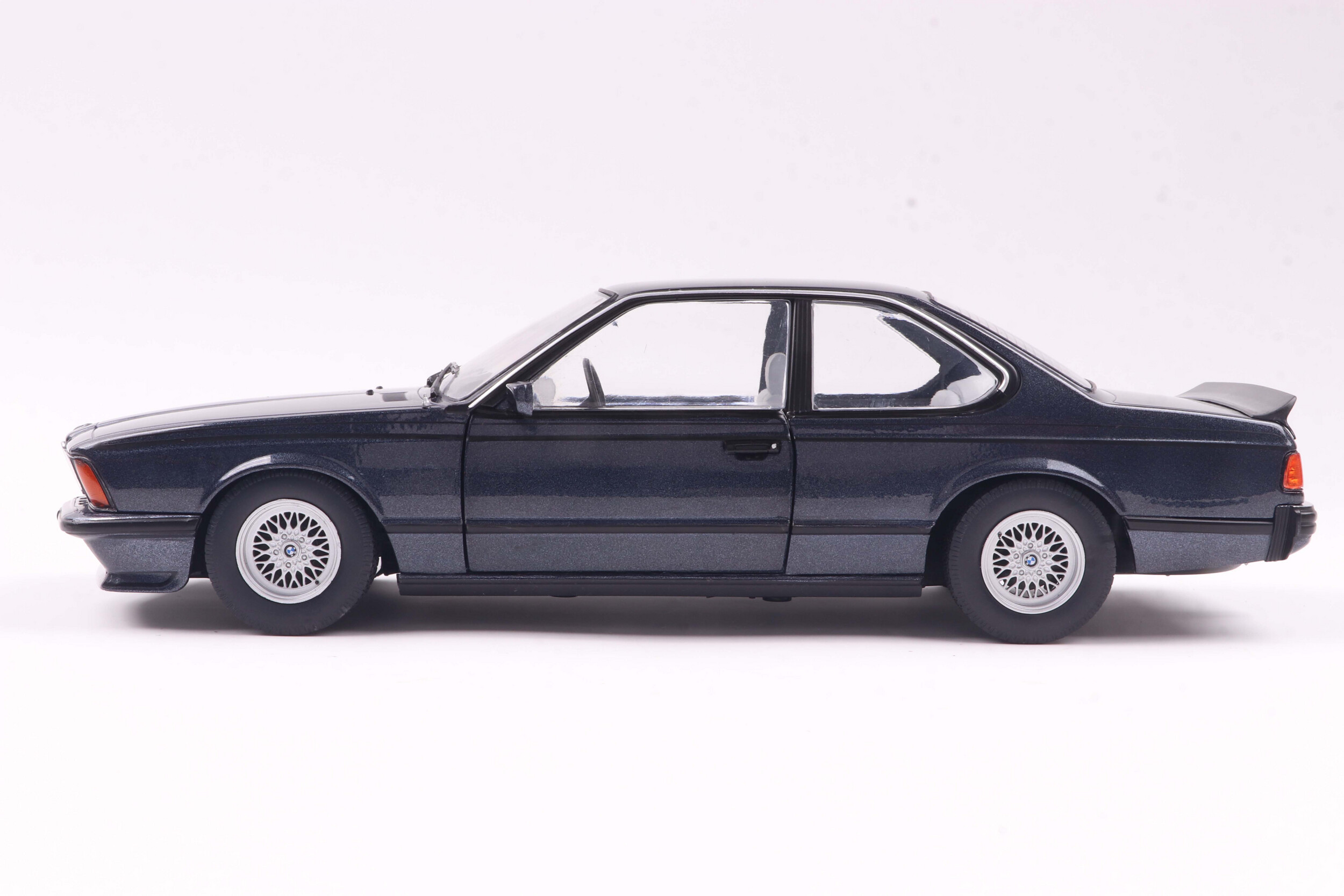 BMW 635 CSI - Macau Blue - 1984 - Solido