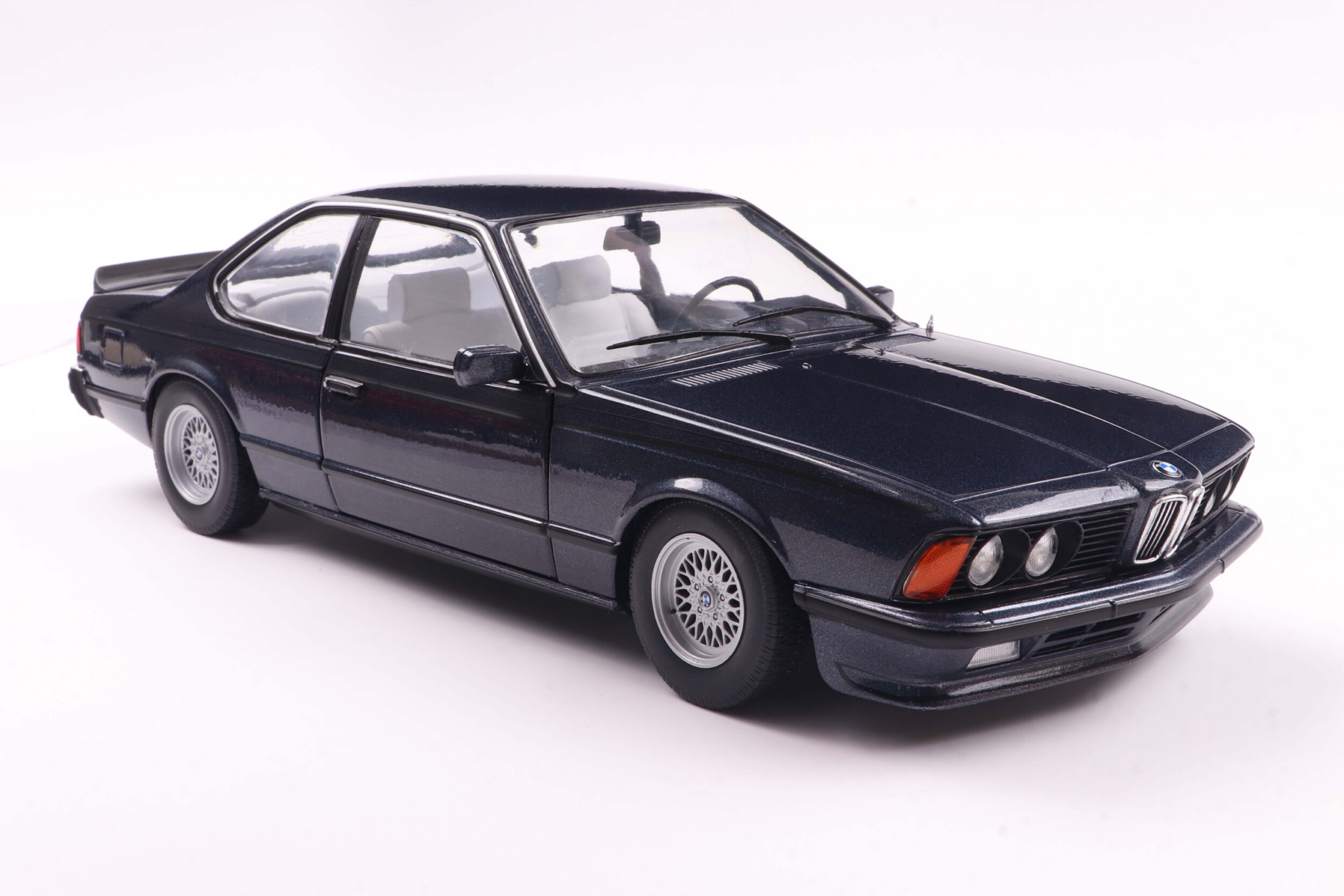 BMW 635 CSI - Macau Blue - 1984 - Solido
