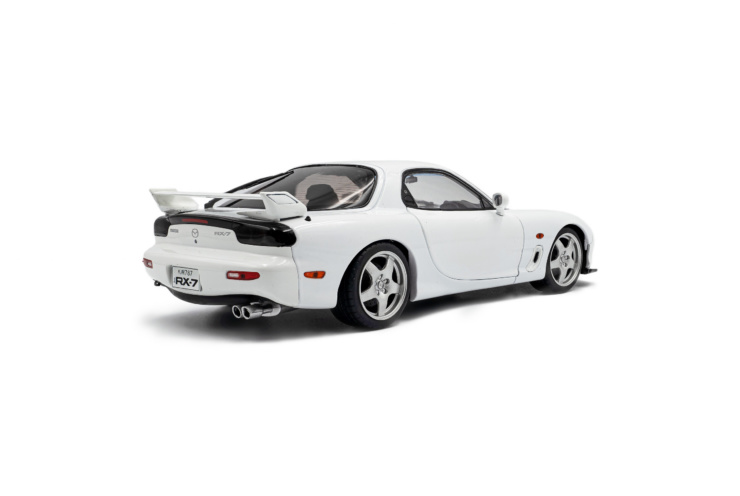 Mazda RX7 FD3RS - Pure White - 1999 - Solido