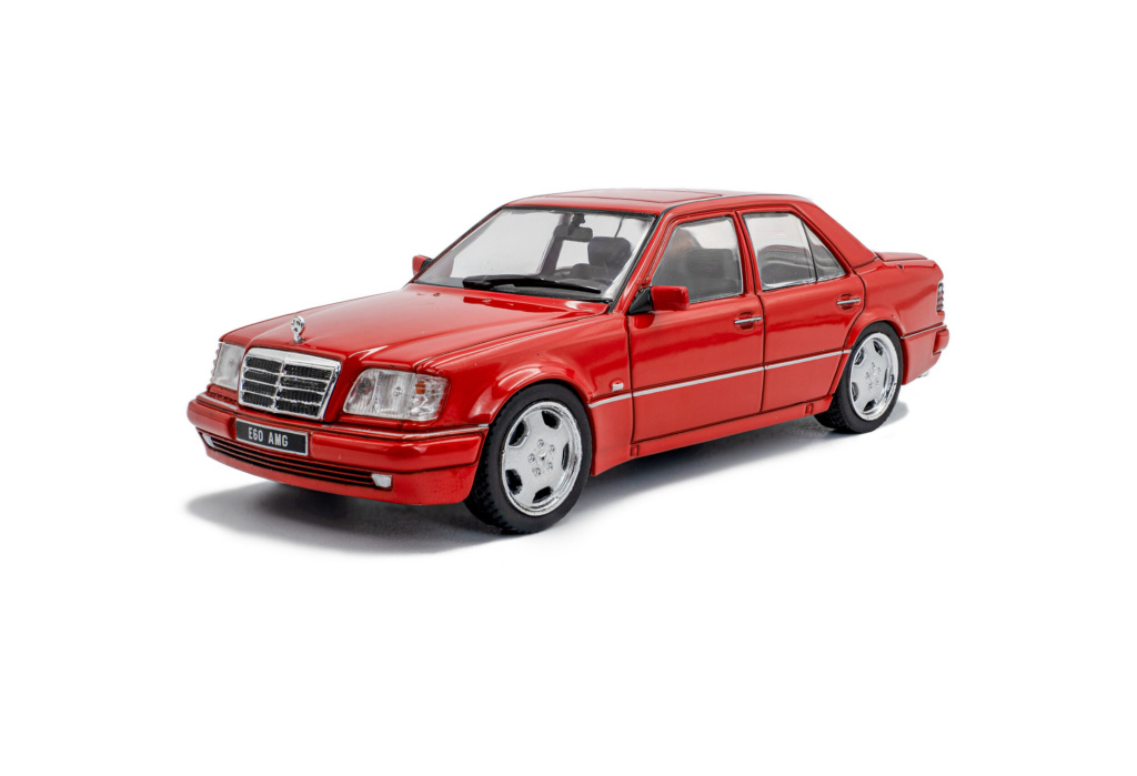 Mercedes-Benz (W124) E60 AMG - Signal Red - 1994 - Solido