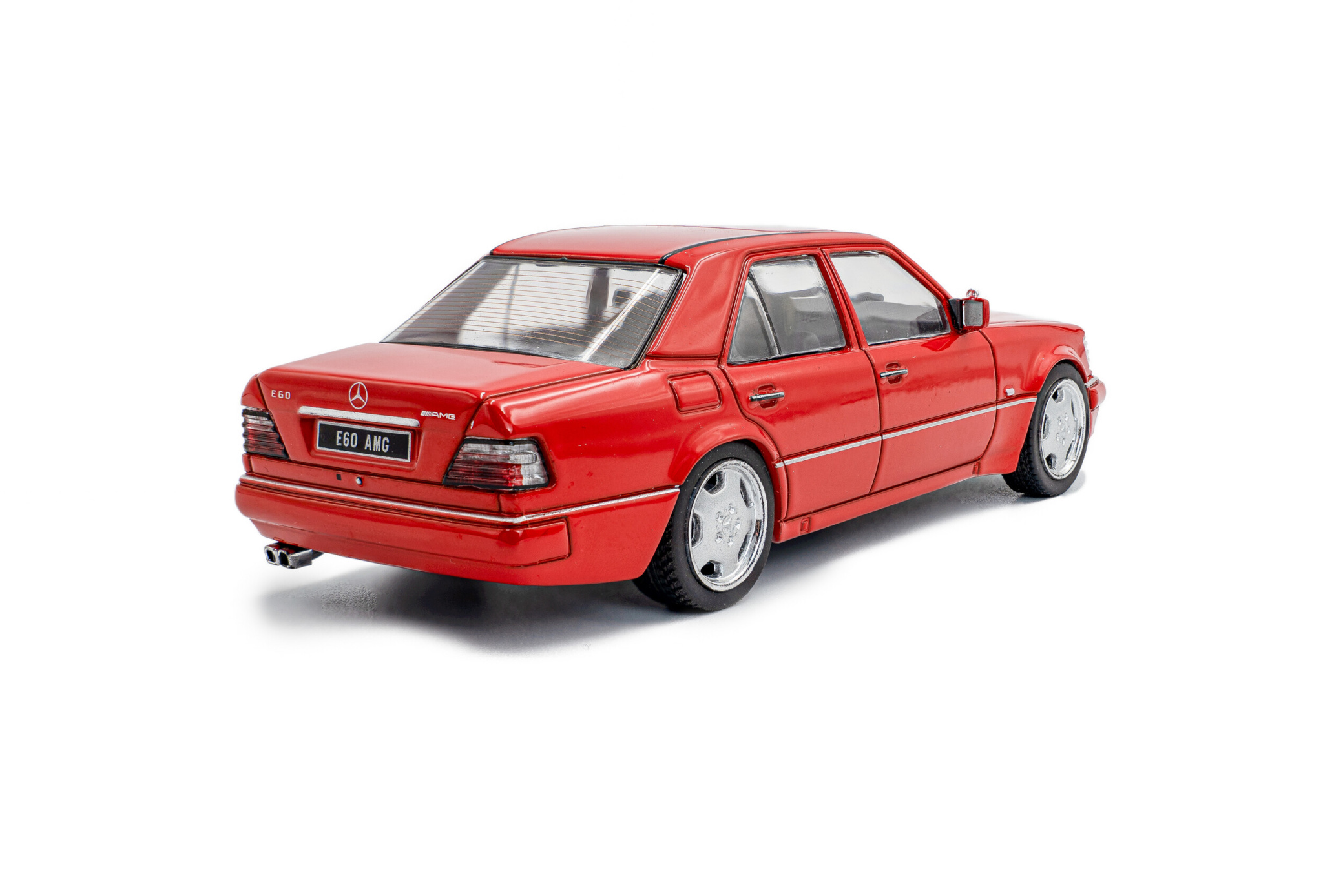 Mercedes-Benz (W124) E60 AMG - Signal Red - 1994 - Solido