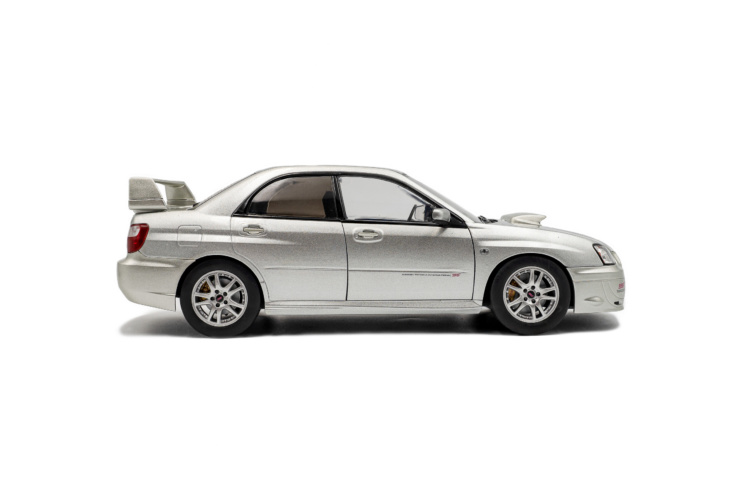 Subaru IMPREZA WRX STI - Premium Silver Effect - 2003 - Solido