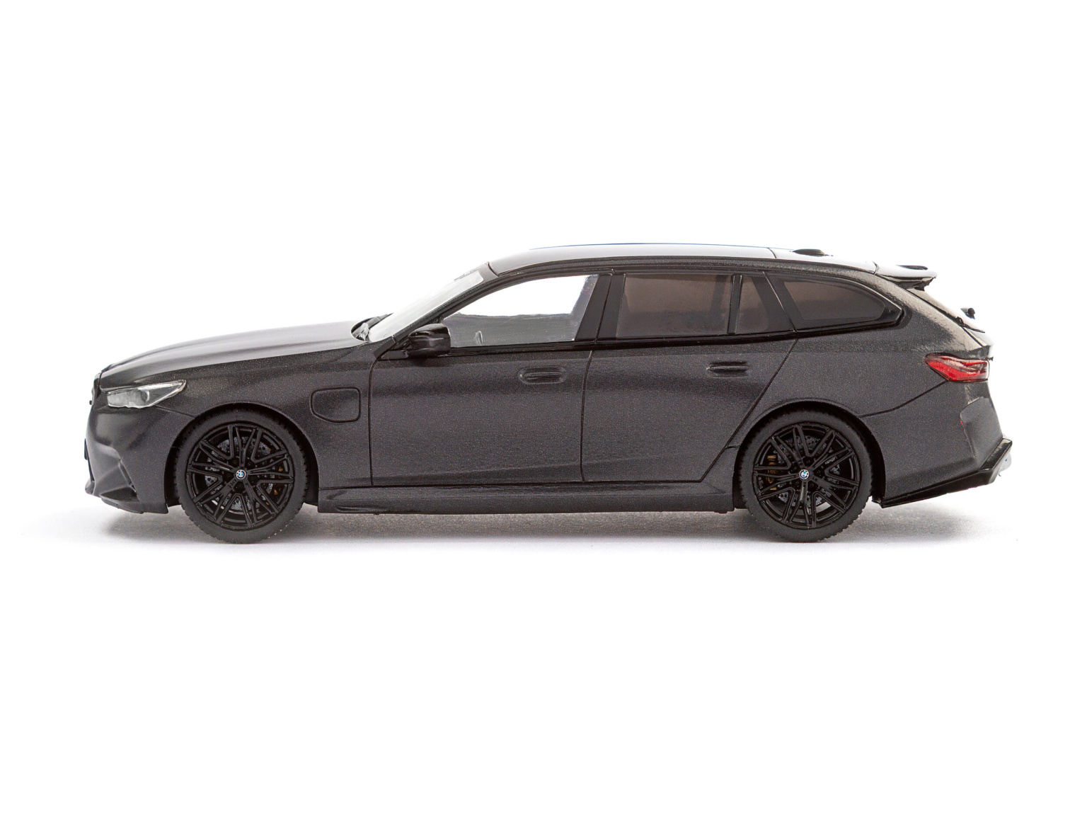 BMW M5 Touring - Frozen Deep Grey - 2024 - Solido