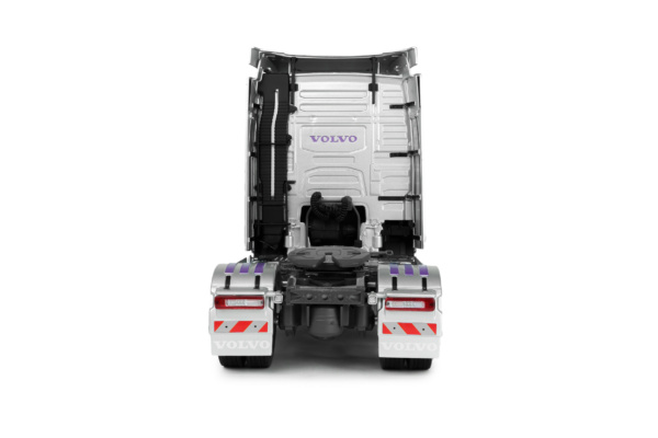 Volvo Trucks FH Globetrotter XL - SILVER & PURPLE - 2023 - Solido